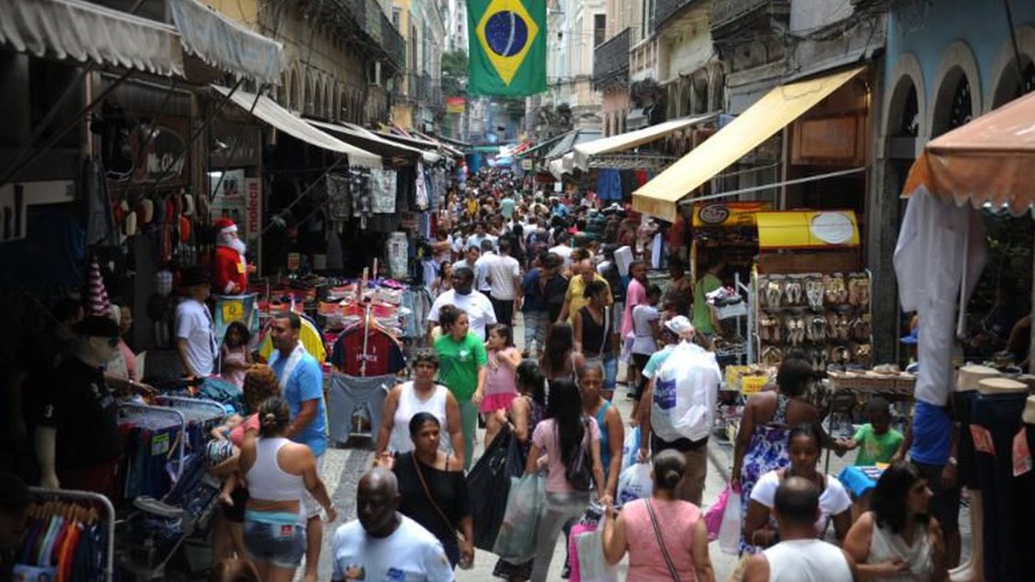 Comércio varejista brasileiro tem maior crescimento para janeiro desde ...