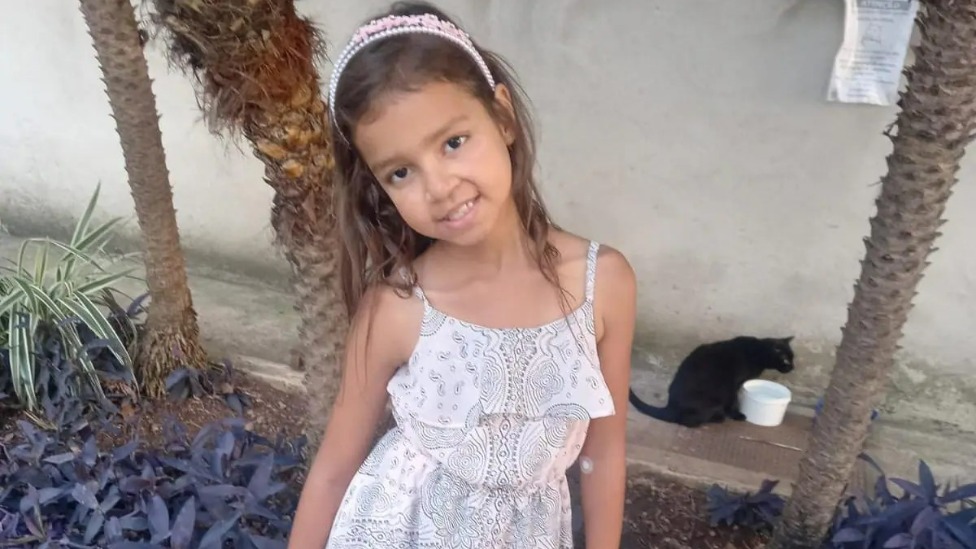 A inspiradora história de superação de Kaylla: vencendo o câncer aos 7 Anos