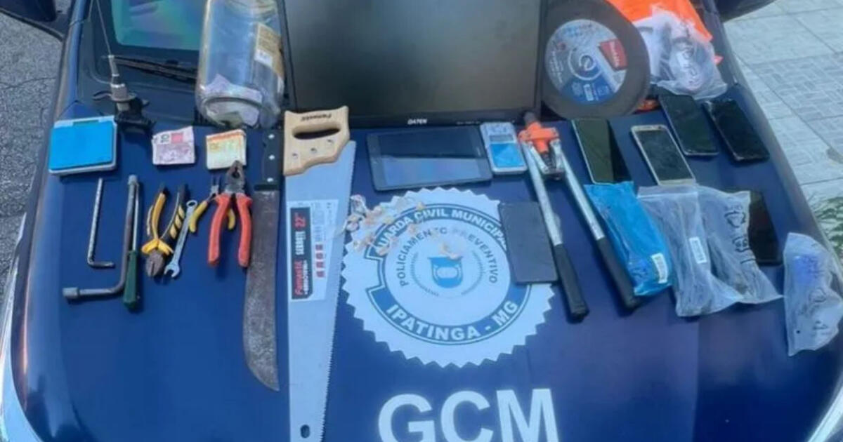 Dupla é detida com drogas, dinheiro e balança de precisão na ponte ...