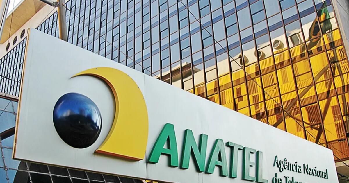 Anatel analisa pedido da Starlink para ampliar oferta de internet via ...